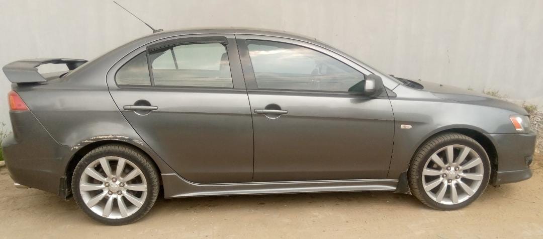 09 Mitsubishi Lancer GTI 2.5m. Used - Autos - Nigeria